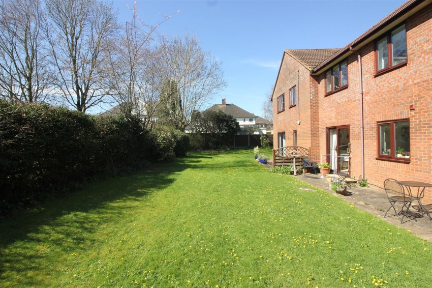 25, Fallodon Court, Fallodon Way, Henleaze, Bristol, BS9 4HQ, 2 bedroom ...