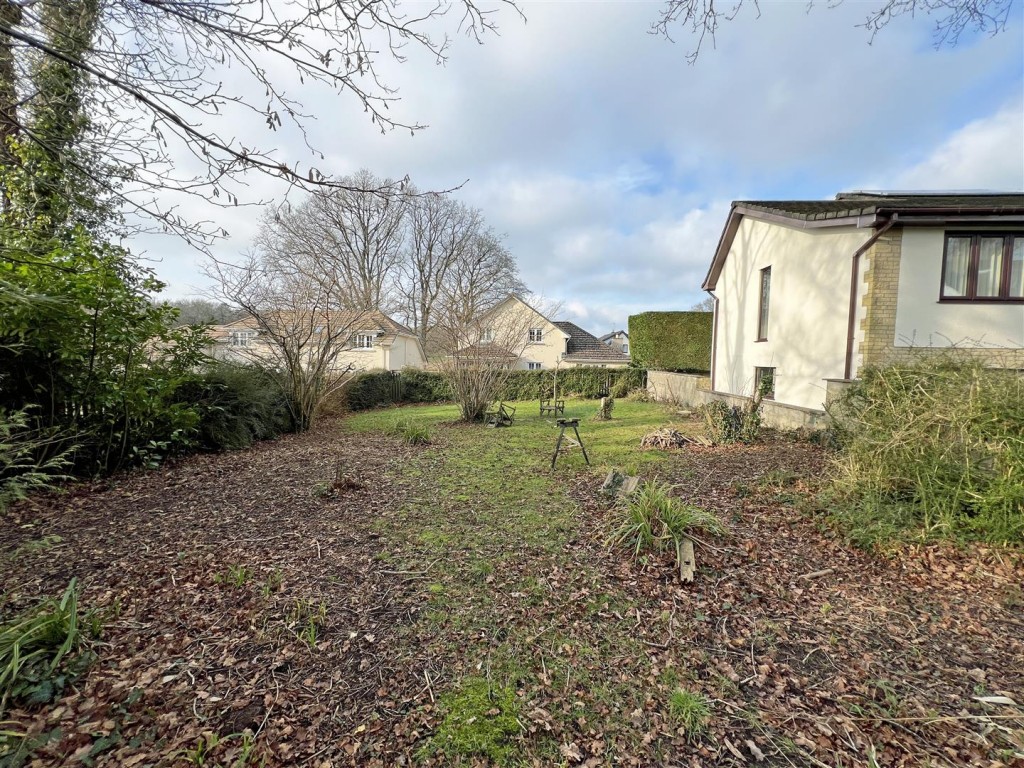 Land adjoining 6, Bowden Way, Failand, Bristol, BS8 3XA, Land